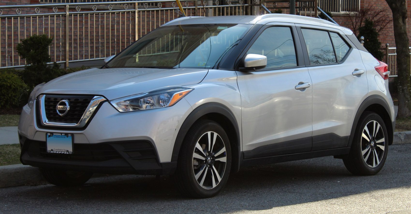 Nissan Kicks technical specifications and fuel economy